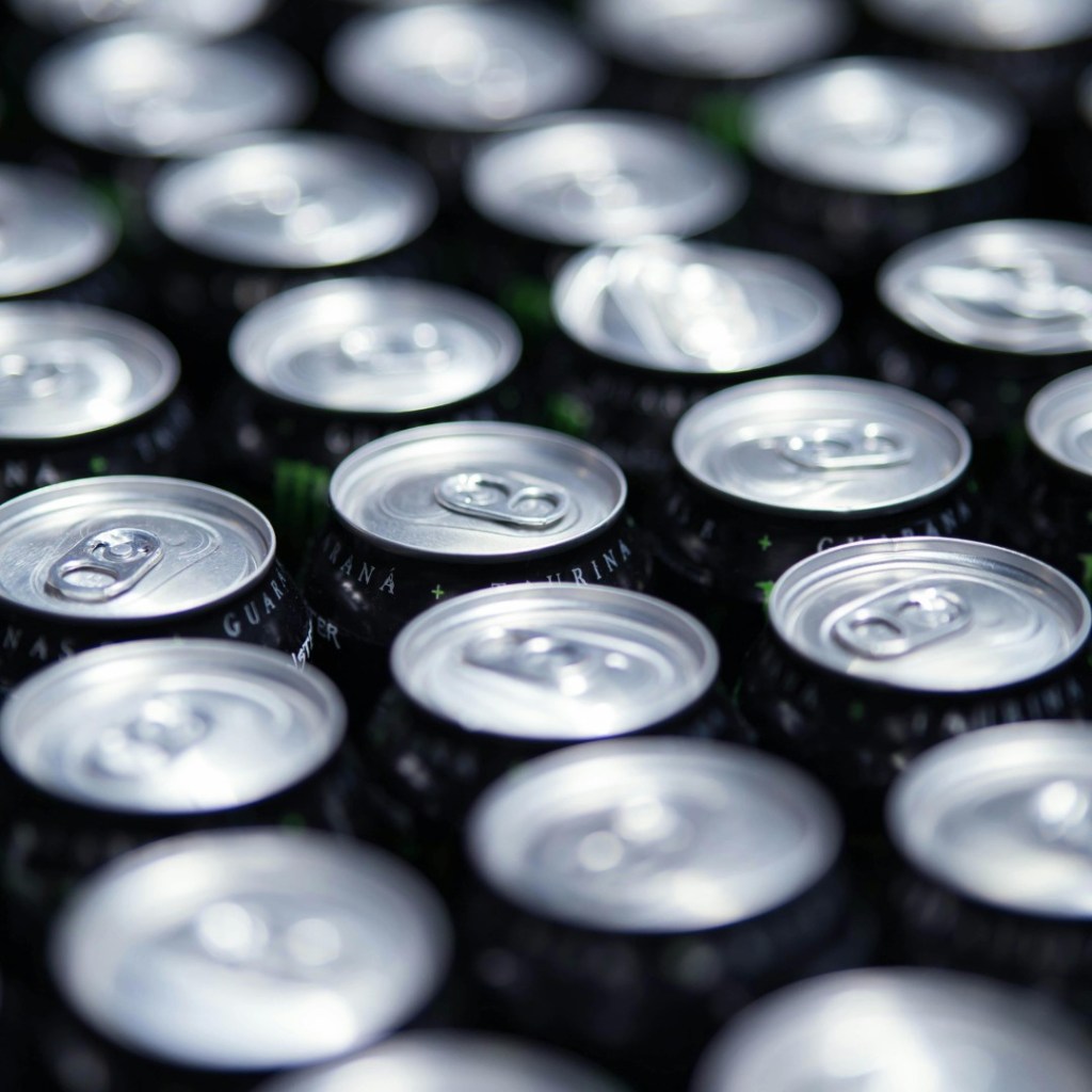 Soda Can Dimensions Guide: 12oz Standard Sizes Comparison 2026